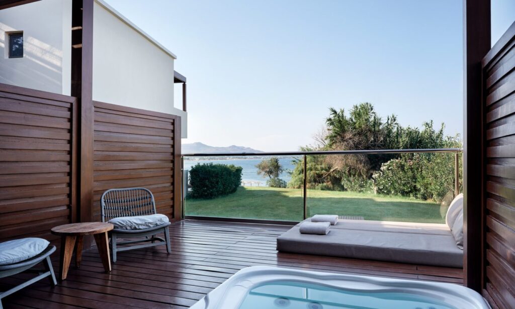 Bungalow Sea Side View with Outdoor Jacuzzi - Port Royal Villas & Spa ...